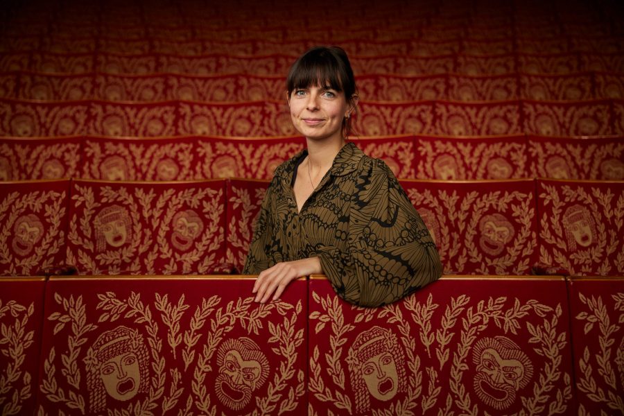 Eltum veðrið | Þjóðleikhúsið