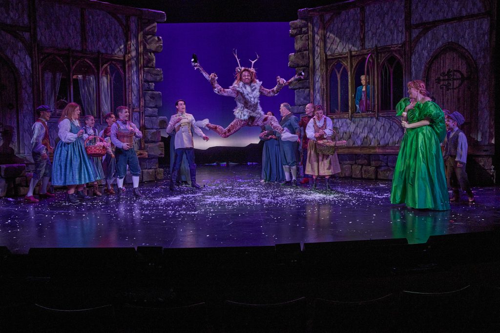 Frost | Þjóðleikhúsið